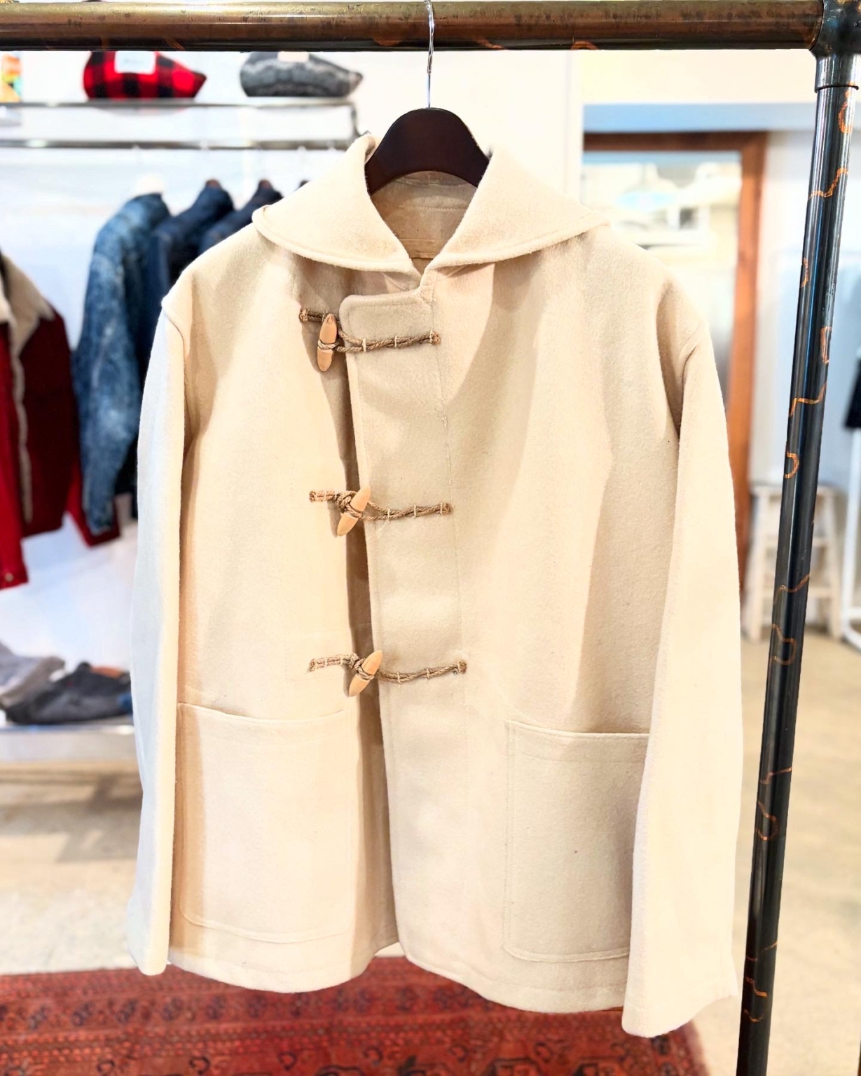 「商品出し」 - CROUT